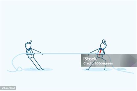 두 개의 막대기 그림 사업가 캐릭터가 줄다리기에서 밧줄의 반대쪽 끝을 당깁니다 경력 경쟁 개념입니다 손으로 그린 스타일 벡터 낙서 그림 결심에 대한 스톡 벡터 아트 및 기타