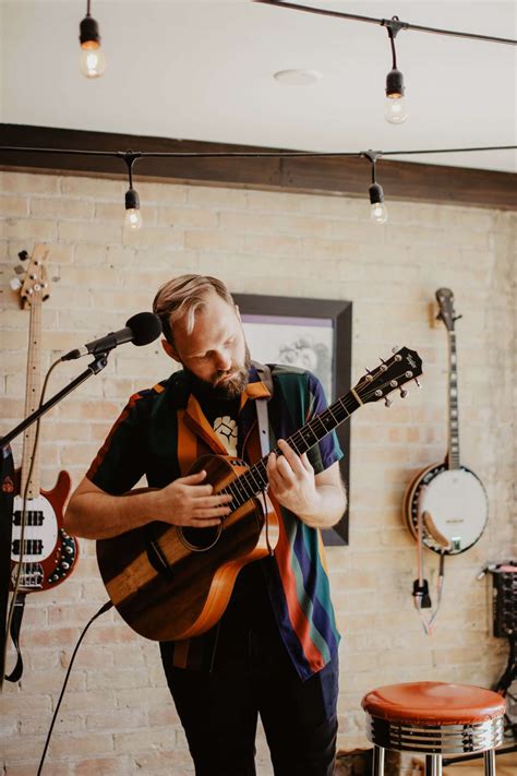 Meet Joey Brandin Canvasrebel Magazine