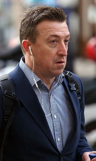 Jonathan Ellisons Instagram Twitter And Facebook On Idcrawl