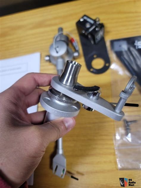 Vpi Signature 9 Tonearm With Nordost Valhalla Wiring And Tonearm Base