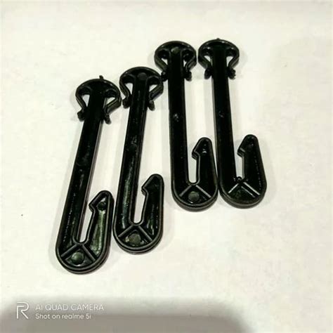 J Hook For Tomato Support Clips To Prevent Tomatoes From Pinching Or Falling Off At Rs 1 6 Unit