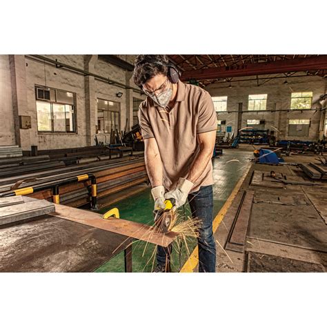 750w 100mm Slim Small Angle Grinder Stanley