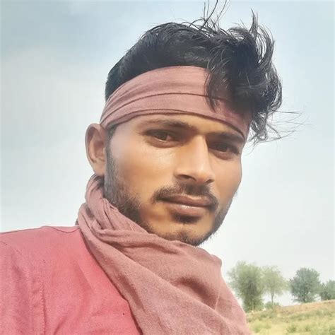 Raju Nayak Batting Raja 8 • Threads Say More