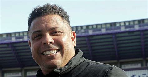 [ფეხბურთი] რონალდოს ყველა დროის სიმბოლური Lelo Ge