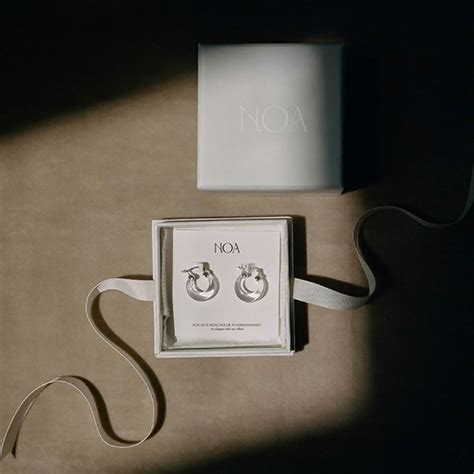 Noa Jewelry Brand Identity Behance Noa Jewelry Brand Identity Behance