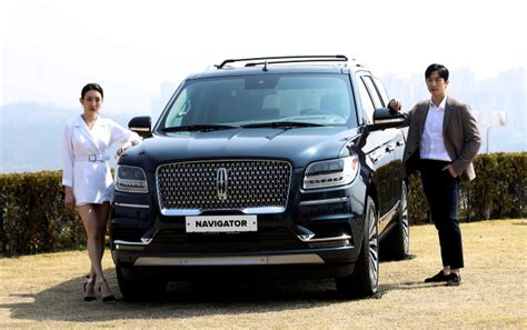 대형 Suv 링컨 네비게이터 화재 우려로 리콜