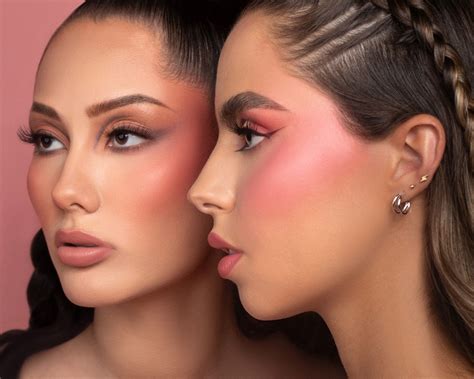 Goc Make Up On Instagram Transforma Tu Look Con 𝘿𝙔𝙀 𝘽𝙇𝙐𝙎𝙃🤩💕 Es El