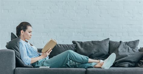 The Best Stepmom Help Books To Navigate Stepparenthood