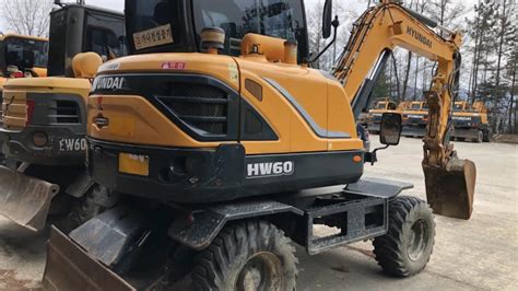 현대신형3W가격 HW60 2016년 4600만원 작동시간 6900 HYUNDAI HW60 2016YEAR KRW 46M ...