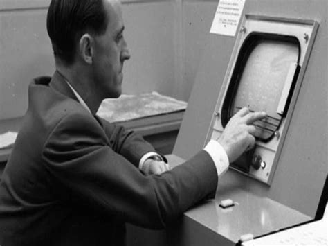 Who Created The Worlds First Touchscreen Device