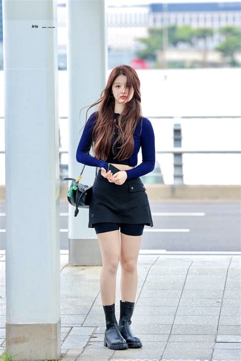 [엔믹스] 좋은 아침 보내시란 의미로 설윤 업로드 Mlbpark