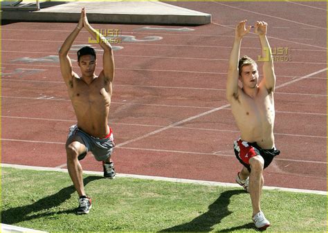 Neil Haskell Is Shirtless Photo 583701 Pictures Just Jared