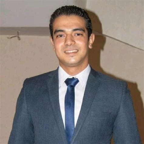 mohamed essam head waiter chili s linkedin