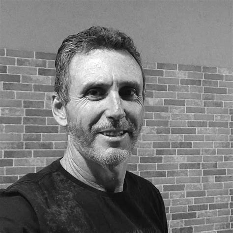 Colombo Curiosidades Colombo Curiosidades • Threads Say More