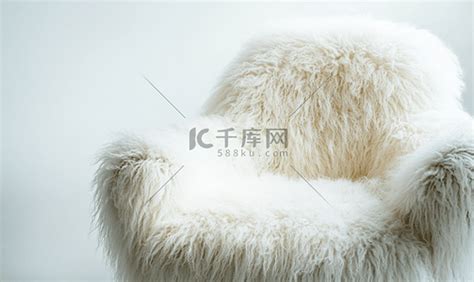 带纹理毛皮面料的椅子视图高清摄影大图 千库网