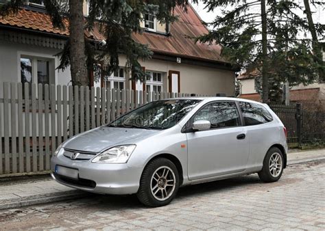 Classic Old Veteran Japanese Small Compact Car Silver Grey Honda Civic
