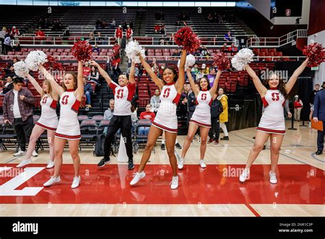 Stanford Cardinal Cheerleaders