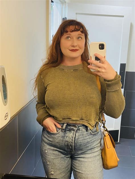 Fridays Braless Look Going To Help A Friend Move Today R Braless