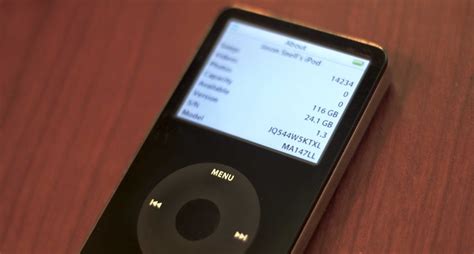 Revitalizing An Old Ipod With Owc S Iflash Adapter Six Colors