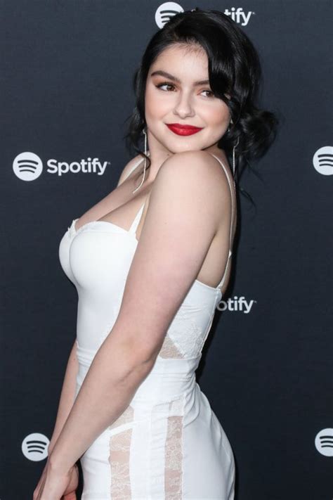 Ariel Winter Stuns In Sexy White Dress At Spotify Best New Artist Party