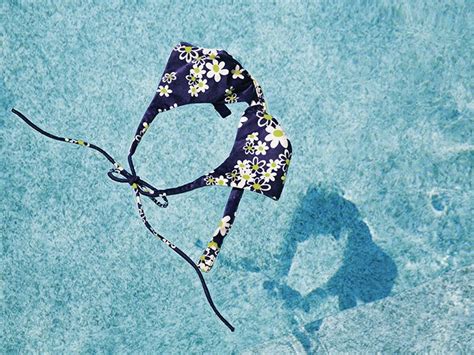 Sex In Water Tips Tricks And Safety Concerns