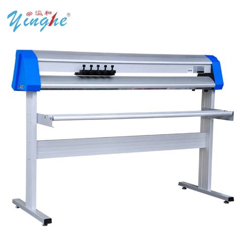 4ft Contour Cutting Plotter Machine High Precision Vinyl Cutter With