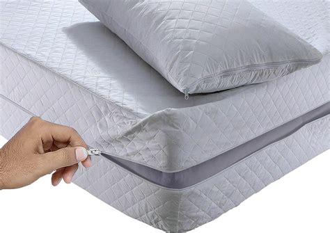Mia We Dress Your Home Luxury Quilted Zipped Mattress Protector Anti