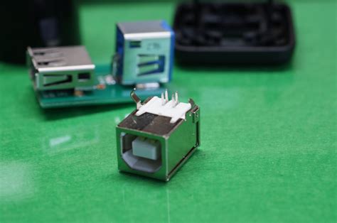 Usb コネクタ Aタイプ Bタイプ ホスト側ピンアサイン Picmo エンジニアサイドブログ