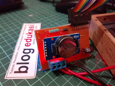 Membuat Pcb Mini Jam Sholat Digital P10 Dengan Modul Esp 8266 12 F