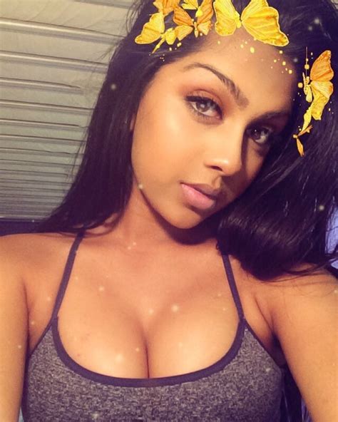 Some More Randomness ShesFreaky