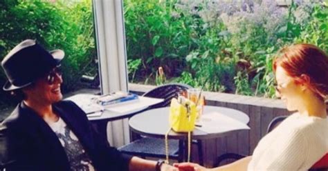 배용준 아들 엄마보다 아빠를 더 좋아해 샘나지 않고 감사해 떨어져 있어도 아빠 좋아해 알콩달콩