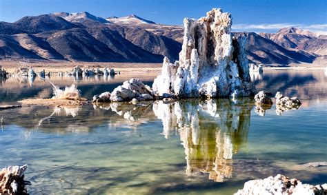 Lago Mono En California Un Asombroso Paisaje Lunar