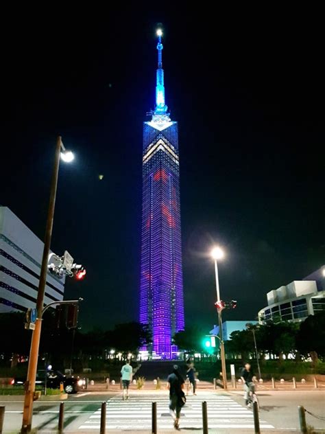 큐슈여행 하카타와 텐진에서 후쿠오카타워 가는법 야경명소 입장권 가격 일본버스 주의사항 모모치해변 일루미네이션 네이버 블로그