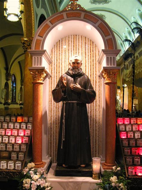 Angels Wonders And Miracles Of Faith Prayers Of Saint Pio Of Pietrelcina