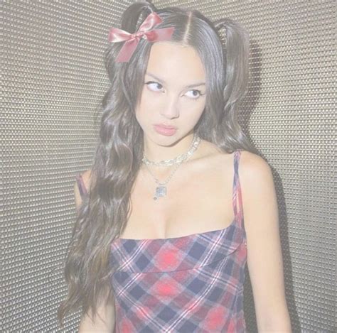 Olivia Rodrigo Coquette Pfp Coquette Olivia Liv