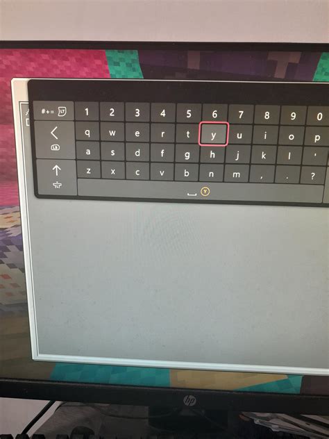 Bedrock I Cannot Se What I Am Typing In The Command Block Due To The Keypad And Way To Move