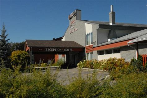 Hotel Baie Saint Paul Au219 2023 Prices And Reviews Baie St Paul