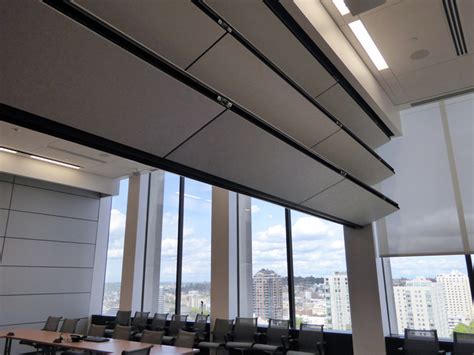 Automatic Vertically Retractable Acoustical Wall Acoustic Vertical Folding Retractable Walls