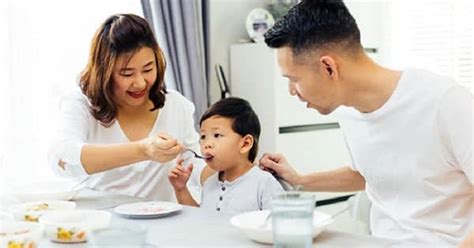 điều nuôi dạy con trai đúng cách mà bố mẹ nên biết