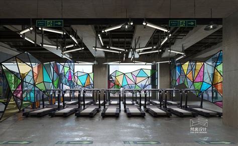 1000㎡健身會所設計方案 室內軟配飾效果（loft工業風） 每日頭條