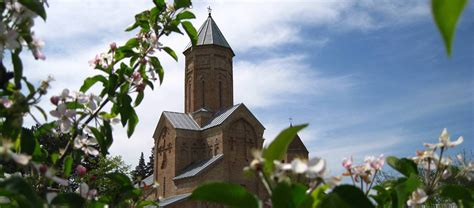 ხახულის ღვთისმშობლის ახალი შუამთის მონასტერი