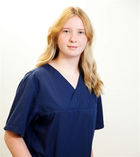 Leah Bühner Polimedico