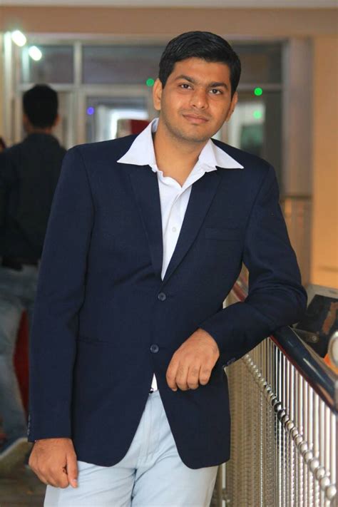 Leading Celebrity Manager Latish Kumar Gears Up To Collaborate With B