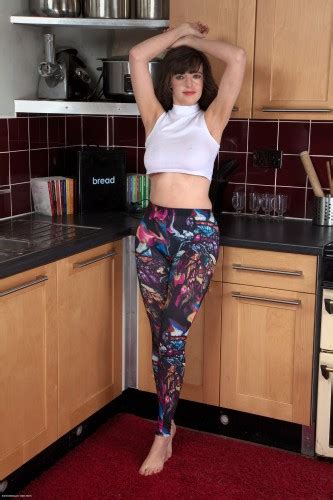 Kate Anne Cooper Model Profile