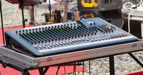 How To Connect A Mixer To An Amplifier Easy Steps Just For You