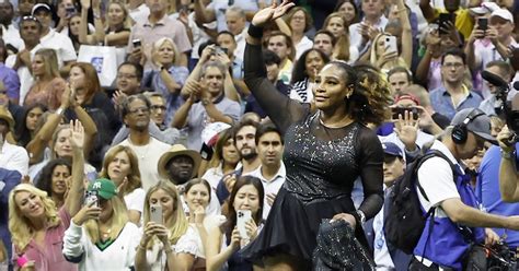 Tiger Woods Obama Phelps Lead Tributes To Serena Rediff Sports