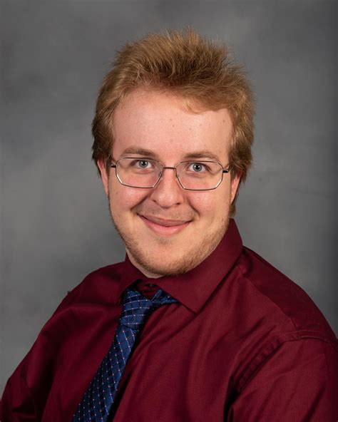 Four Faces Marangos Leads Brand New Esports Team The Stinger