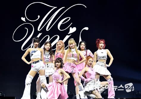 육각형 걸그룹 유니스 美친 슈퍼우먼 라이브 호평