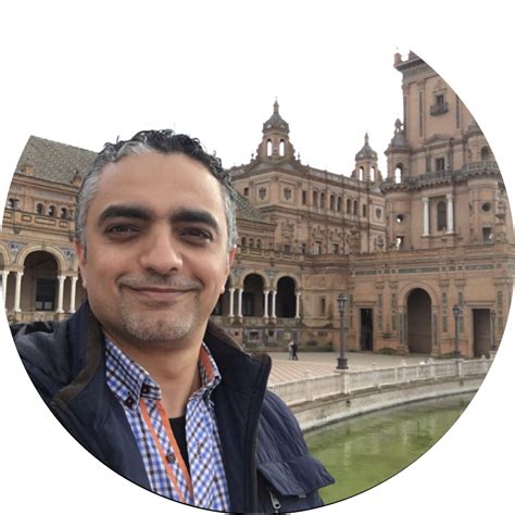 Dr Mohamed Hussein Ahmed Saving Lives Academy