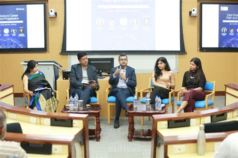 data science is the present and the future buts it s very important to